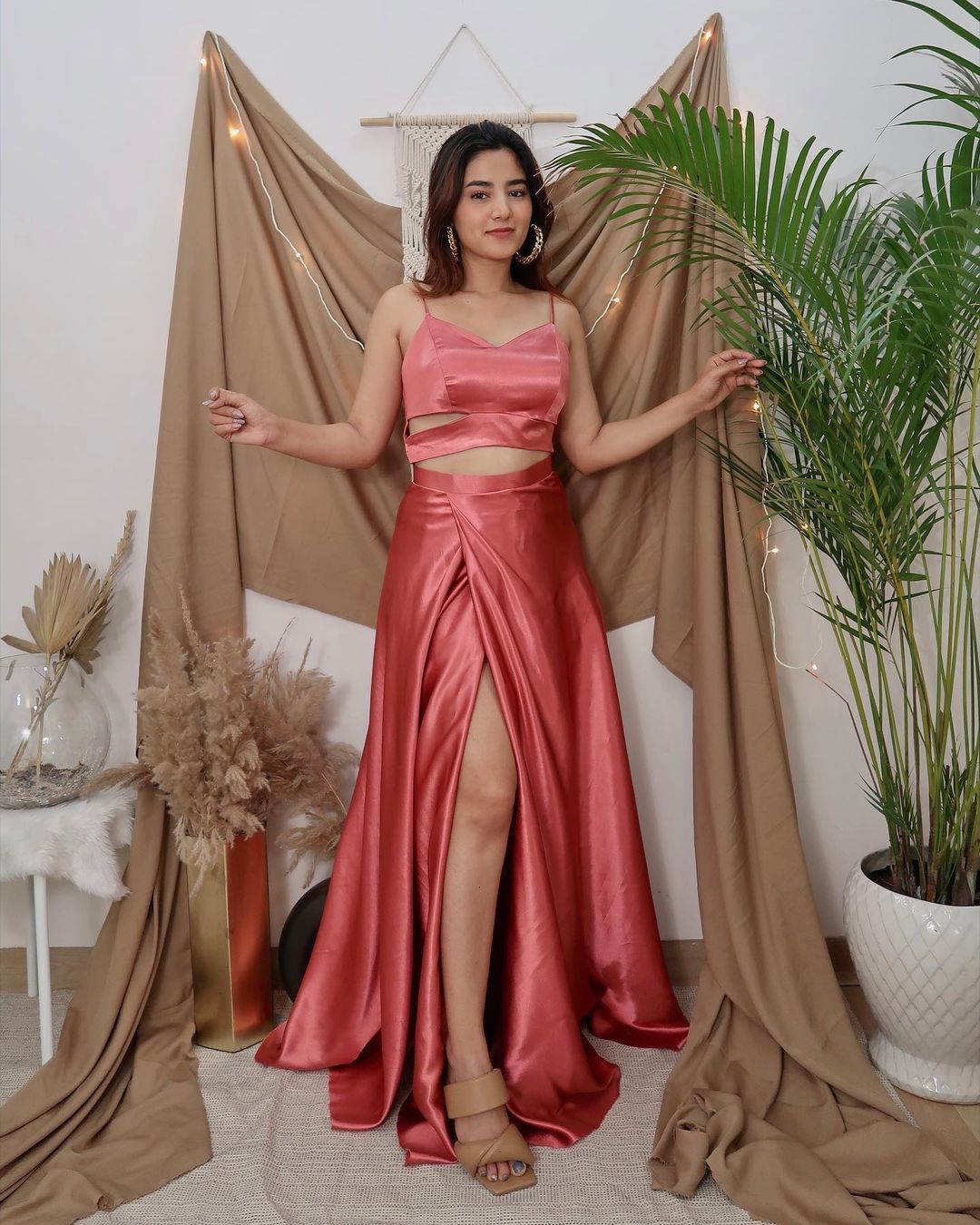 Satin show stopper dress – Label Tasos